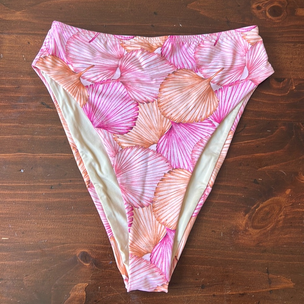 La Gotta X Victoria’s Secret Shell Print Swimsuit - Gem